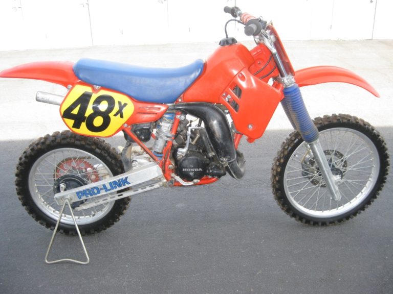 83 cr 250 85 cr 125 004 - AMS Racing